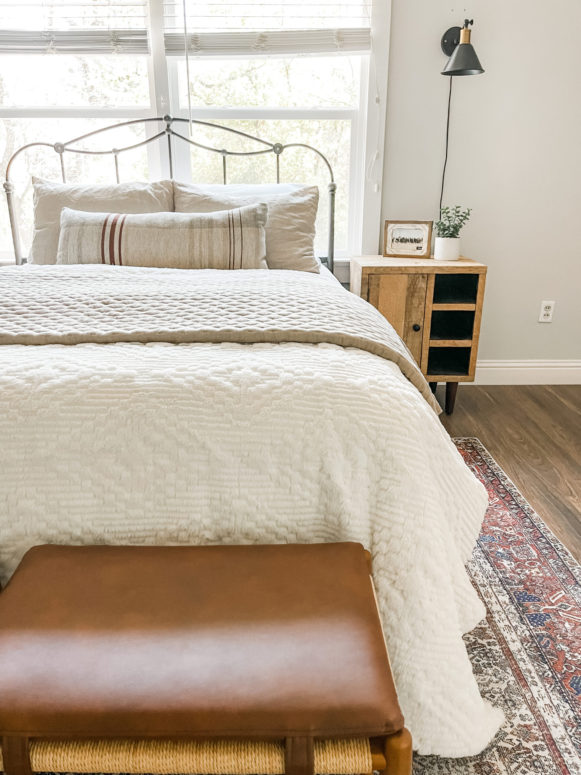 Newcastle Farmhouse Staging Install - mint home staging company