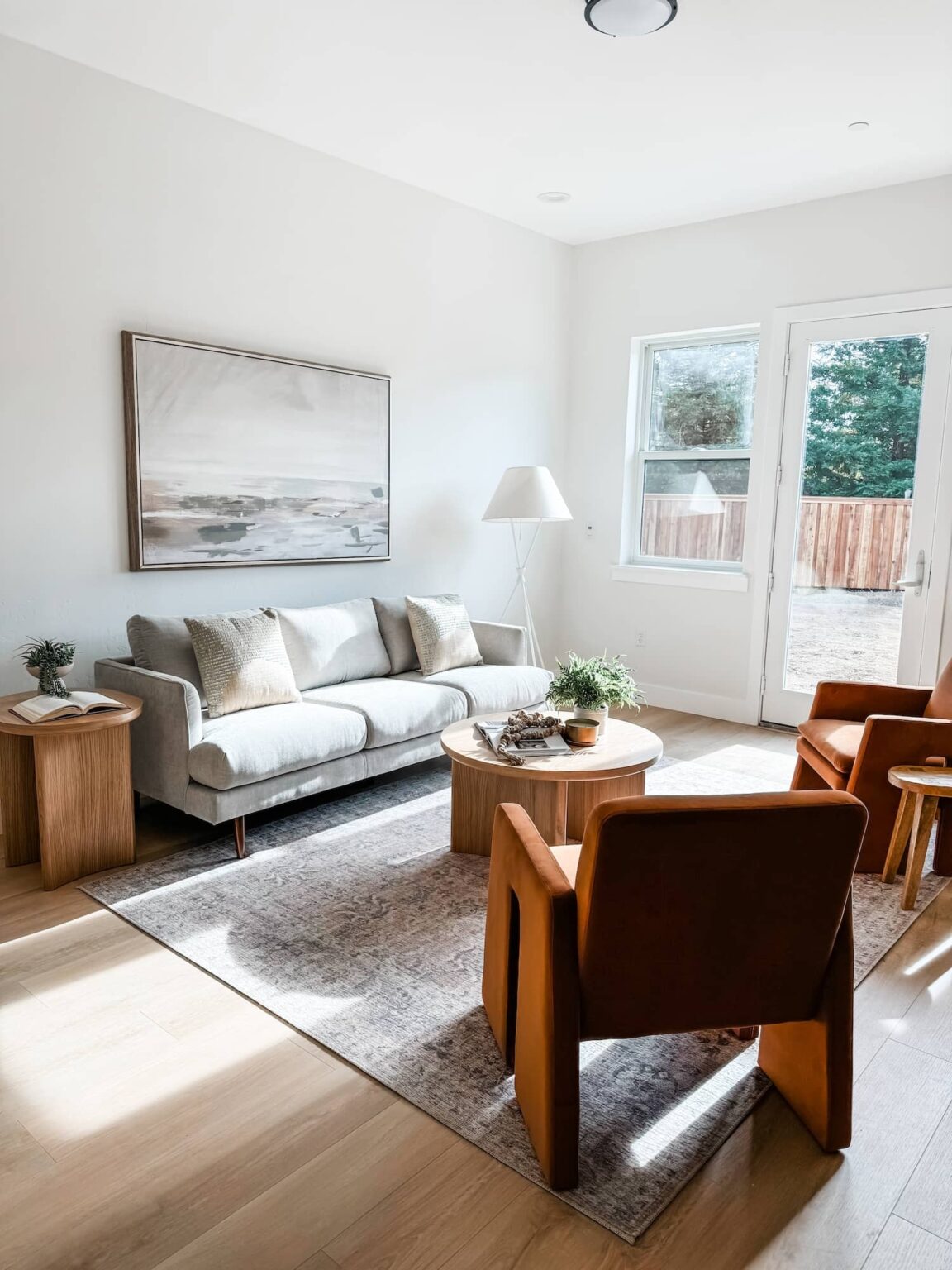 Home Staging Sacramento - mint home staging company
